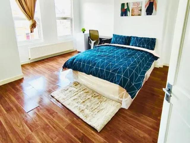 Howard Road, St Ann's Road, South Tottenham, London, N15 6NW, United Kingdom | Room for rent #166125359 | Rentberry