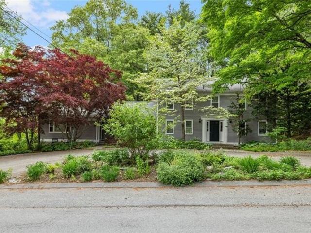 Howard Rd, Cumberland, Home For Sale