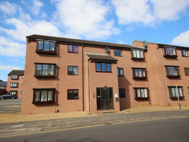 Howards Court Mill Road, Wellingborough, Northamptonshire. NN8, 2 bed flat to rent, £795 pcm | PrimeLocation