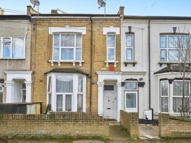 Howards Road, London, 2 Bedroom Flat