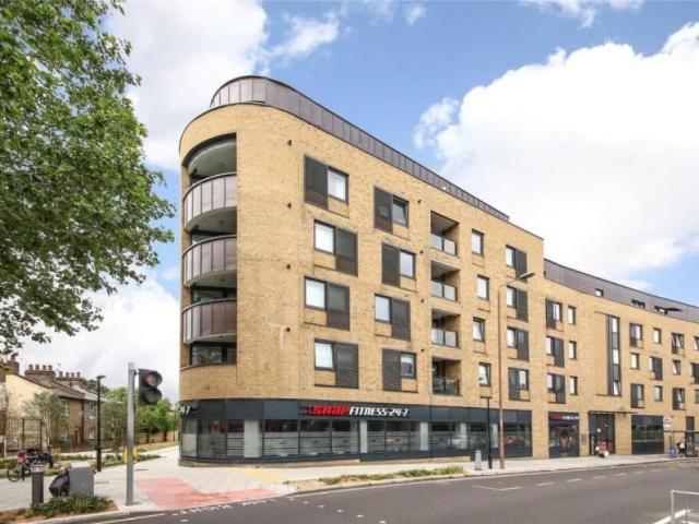 Howarth House, Pelton Road, London SE10, 1 bed flat to rent, £1,850 pcm | PrimeLocation