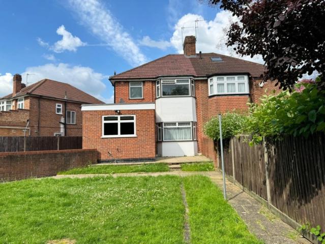 Howberry Close, Edgware, HA8