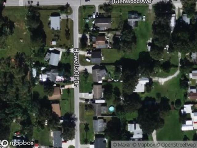 Howell Circle Dr
