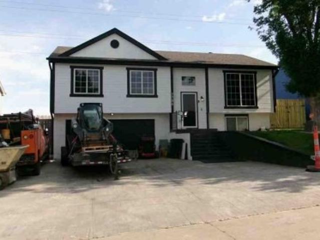 Howell St