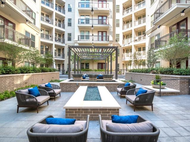 Howell Uptown 1 Bedroom Apartment for Rent at 3400 Howell St, Dallas, TX 75204 Uptown