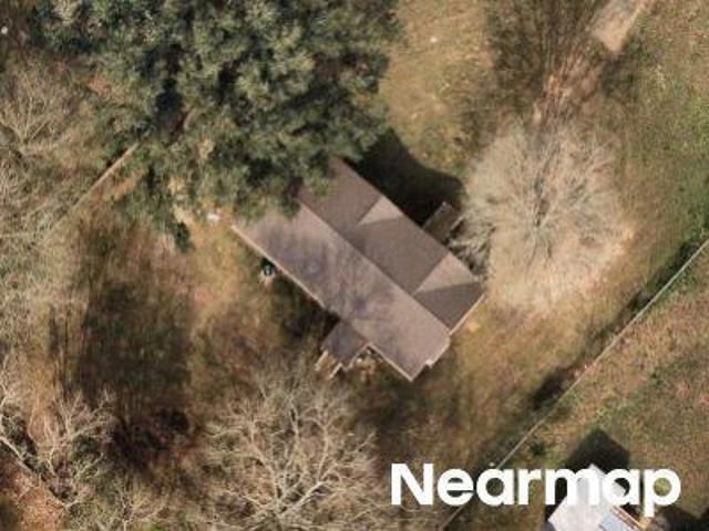 Howells Ferry Rd