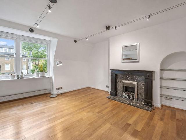 Howitt Road, Belsize Park NW3, 2 bed flat to rent, £3,650 pcm | PrimeLocation