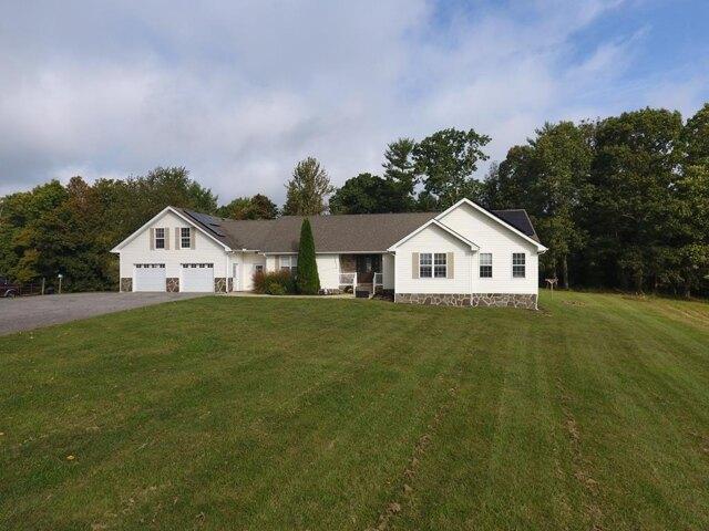 Howlett St, Hillsville, Home For Sale