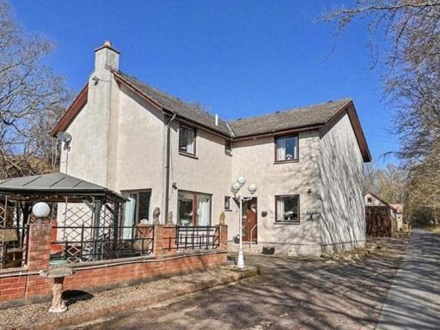 Howpark Road, Grantshouse, 6 Bedroom Detached