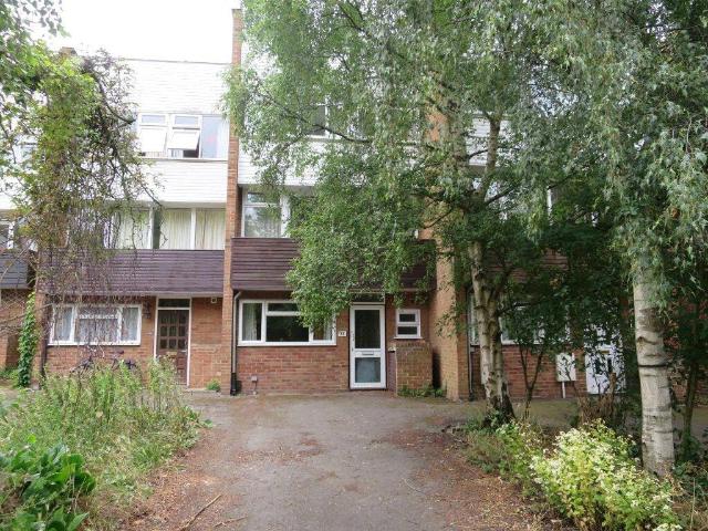 Howrood Close, Headington, Oxford, OX3 6 bed terraced house to rent £3,750 pcm £865 pw