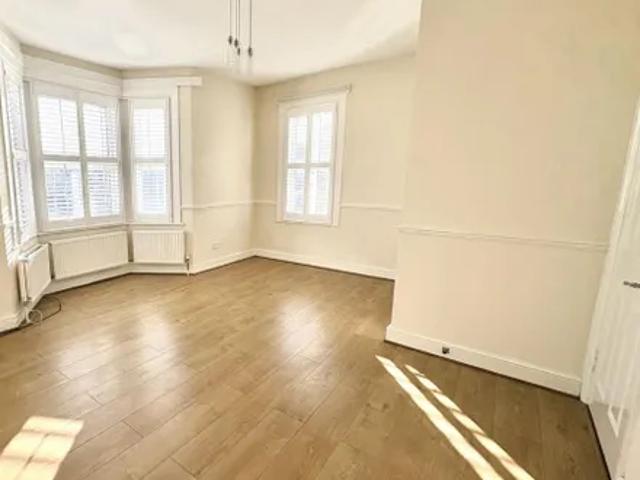 Howson Road, London, SE4 2AU, United Kingdom | 2 bed house for rent #165781383 | Rentberry