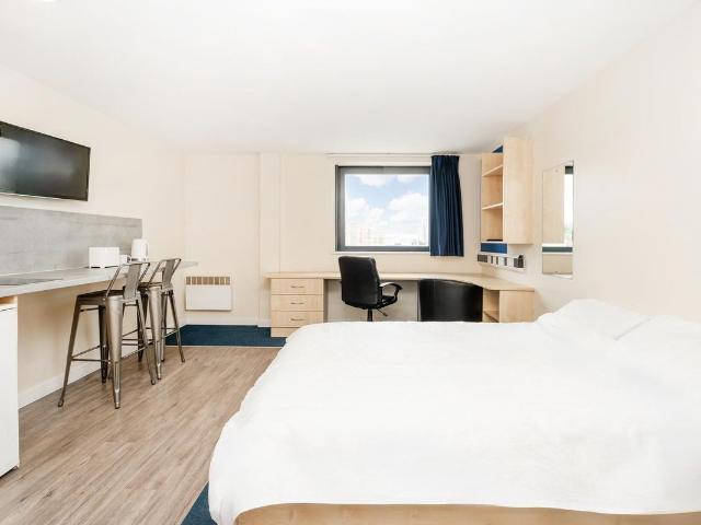 Hoyle Street, Sheffield S3, Room to rent, £420 pcm | PrimeLocation