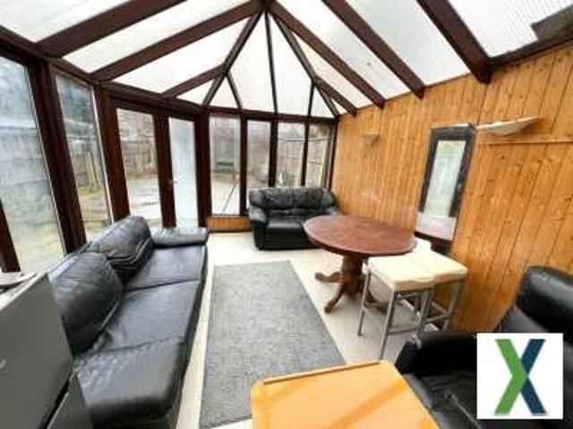 HMO Licenced* spacious prime location 4 bedrooms house in Leyton Company Let allowed
