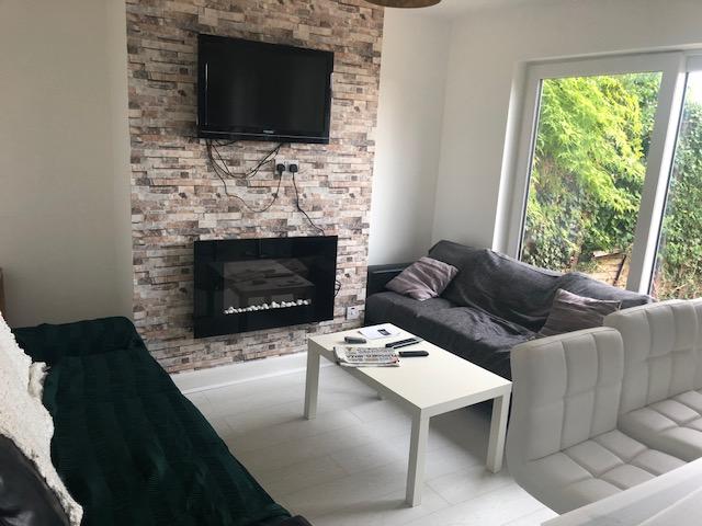 HMO Property for rent at Bromwich Road, Worcester WR2 4AD, United Kingdom