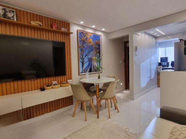 HP Vende Apartamento Impecável Fino Acabamento 2 Quartos 1 Suíte em Sobradinho