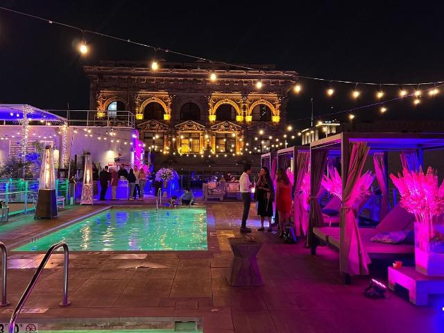 HWH Luxury Living 2 Bedroom Apartment for Rent at 125 W 4th St, Los Angeles, CA 90013 Downtown Los Angeles