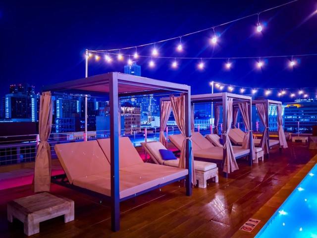 HWH Luxury Living 3 Bedroom Apartment for Rent at 125 W 4th St, Los Angeles, CA 90013 Downtown Los Angeles