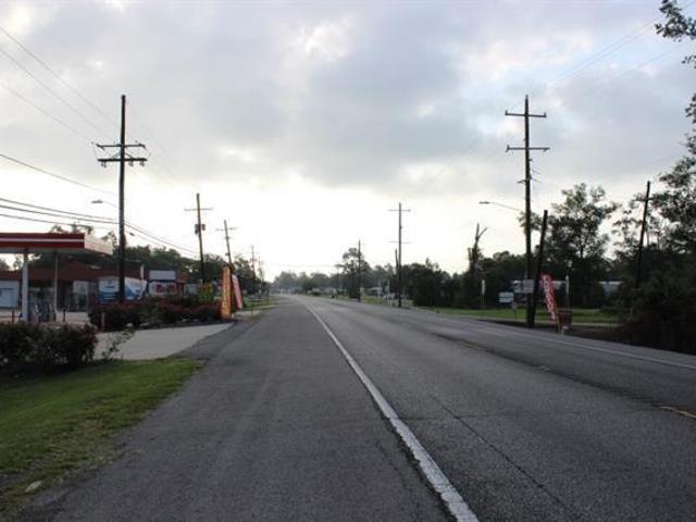 Hwy 190 Road