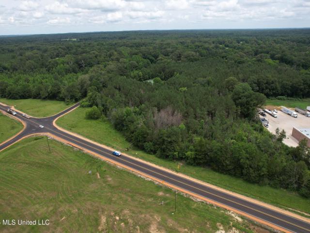 Hwy 27, Crystal Springs, MS 39059