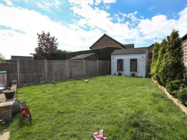 Humber Gardens, Wellingborough, NN8