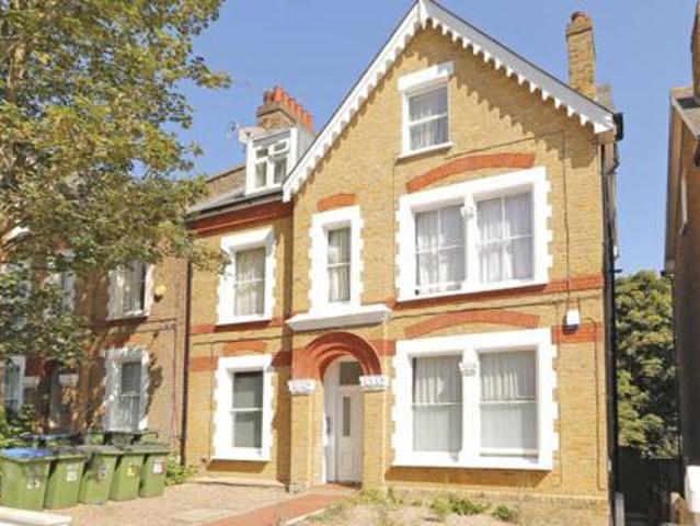 Humber Road, London, 2 Bedroom Flat