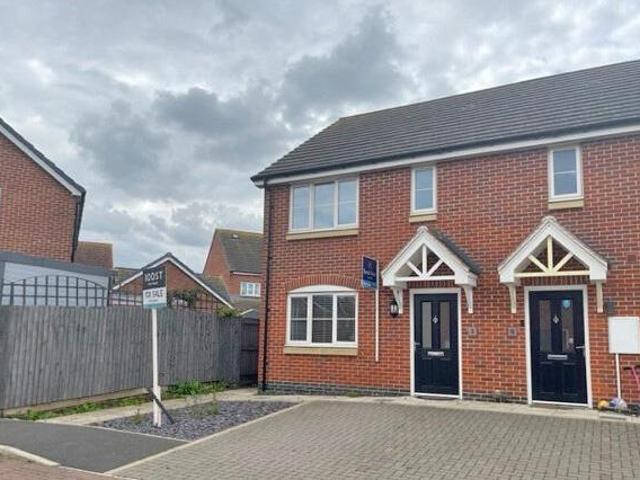 Humberston, Beech Lane, Grimsby, 3 Bedroom Town