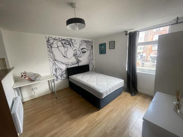 Humberstone Gate, Leicester LE1, Studio to rent, £695 pcm | PrimeLocation
