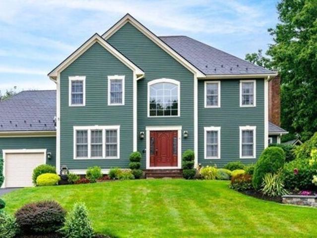 Hunt Dr, Stoughton, Home For Sale