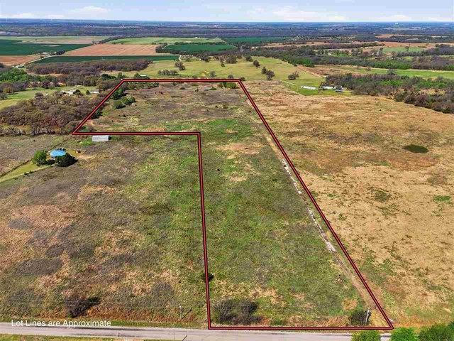Hunt Rd, Ponca City, OK 74604