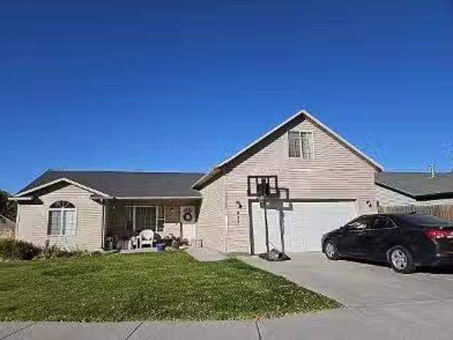 Hunter Ave