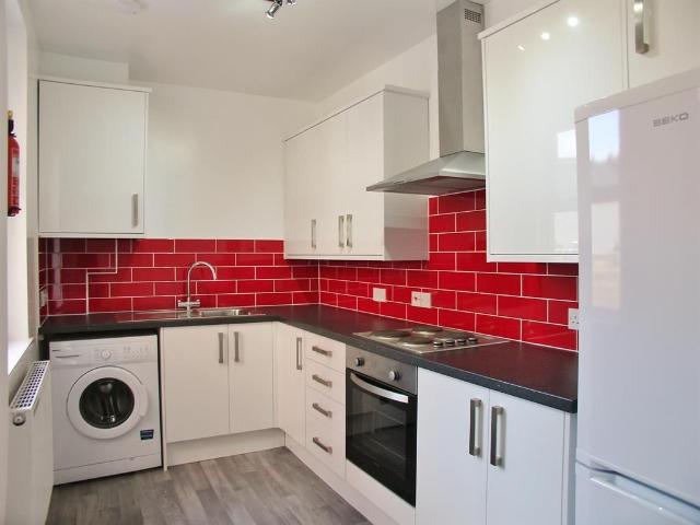 Hunter House Road, Sheffield S11, 3 bed terraced house to rent, £433 pcm | PrimeLocation