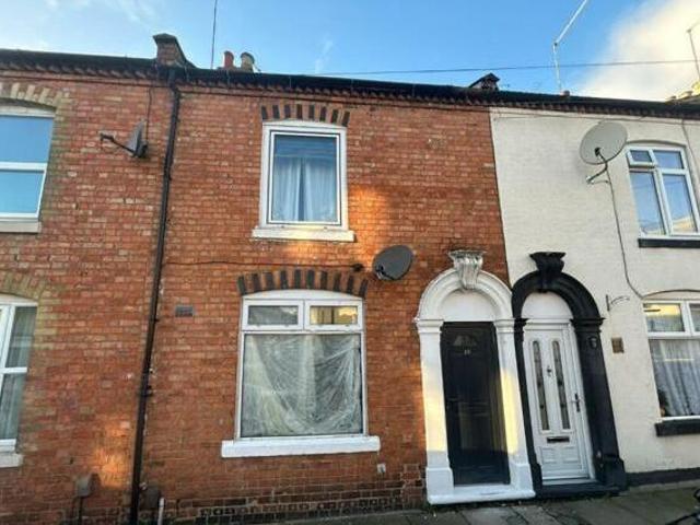 Hunter Street, The Mounts, 2 Bedroom Terraced