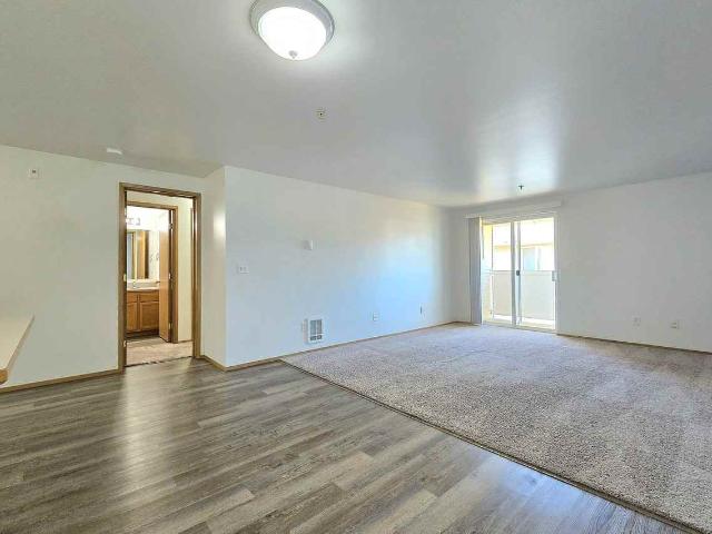 Hunter Place Apartments 2 Bedroom Apartment for Rent at 11811 State Ave, Marysville, WA 98271 Marshall