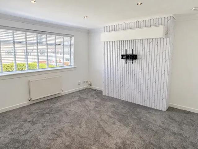 Hunter Place, Milngavie