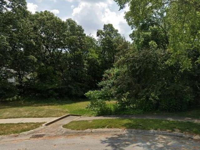 Hunter Run Cir, South Bend, IN 46628