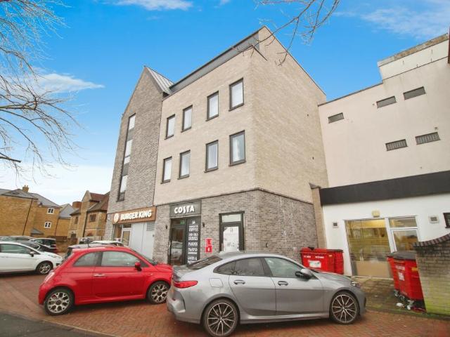 Hunters Court, William Hunter Way. 1 bed apartment to rent £1,450 pcm £335 pw
