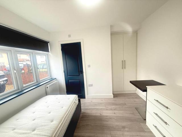 Hunters Grove, Hayes UB3, 11 bed semi detached house to rent, £9,500 pcm | PrimeLocation
