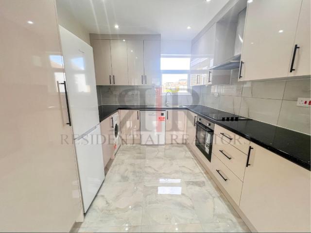 Hunters Hall Road, Dagenham, RM10