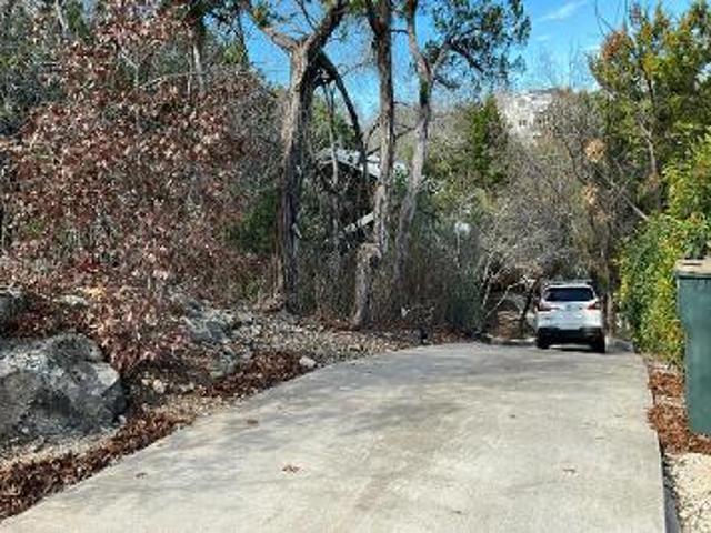 Hunters Pass