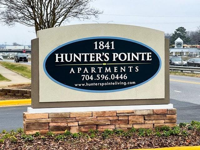 Hunters Pointe 1 Bedroom Apartment for Rent at 1841 Prospect Dr, Charlotte, NC 28213 Hidden Valley