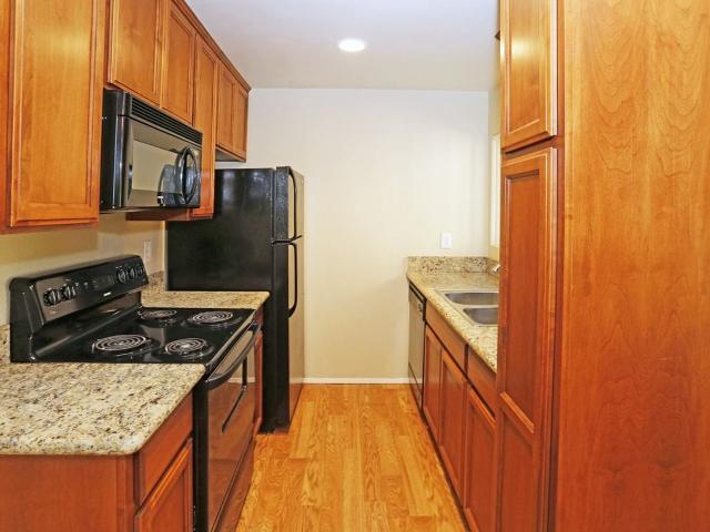 Hunter's Run Apartments 1 Bedroom Apartment for Rent at 532 Broadway, El Cajon, CA 92021 El Cajon