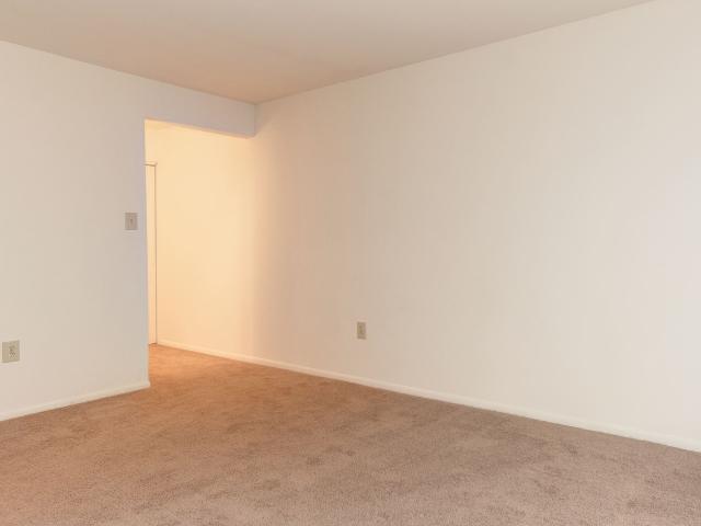 Hunter's Run Apartments 2 Bedroom Apartment for Rent at 4136 Falcon Pl, Waldorf, MD 20603 St. Charles