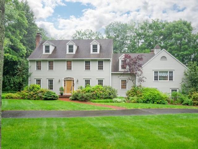 Hunters Ridge Rd, Southbury, Home For Sale