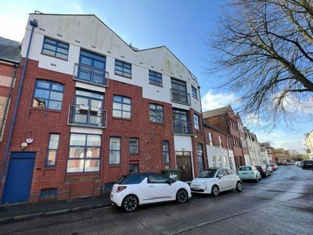 Hunters Street, The Lofts, Cardiff Bay, 1 Bedroom Penthouse