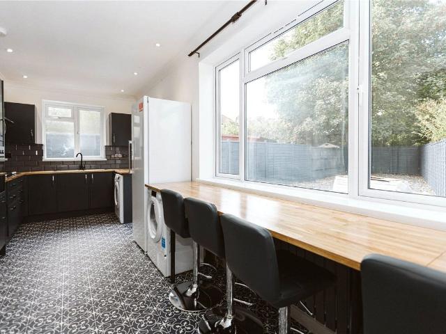 Hunters Way, Filton, Bristol BS34, 1 bed semi detached house to rent, £650 pcm | PrimeLocation