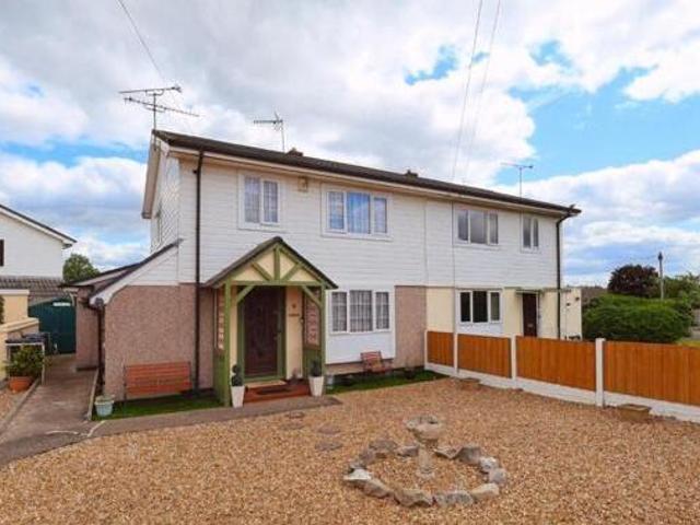 Hunters Way, Llay, 4 Bedroom Semi detached