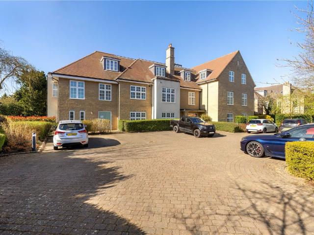 Huntingdon Road, Cambridge, Cambridgeshire CB3, 2 bed flat to rent, £3,000 pcm | PrimeLocation