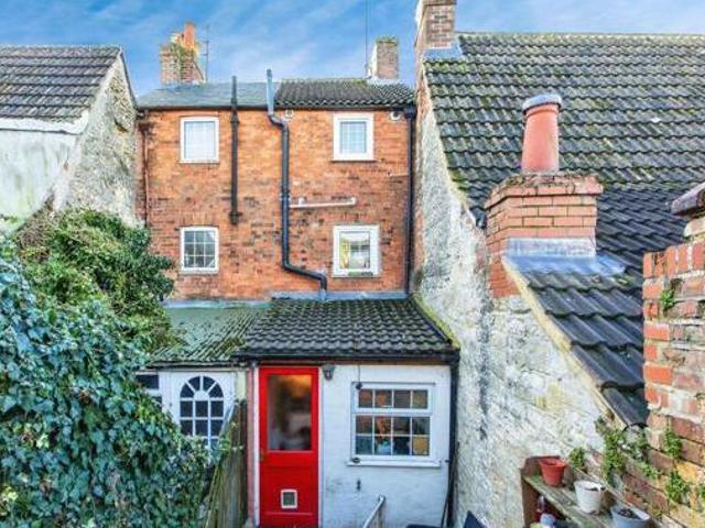 Huntingdon Road, Thrapston, 2 Bedroom Terraced