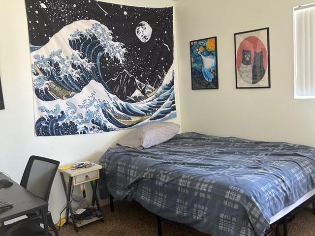 Huntington Beach Room for Rent