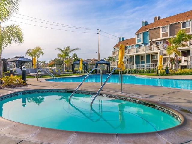 Huntington Breakers 2 Bedroom Apartment for Rent at 21270 Beach Blvd, Huntington Beach, CA 92648